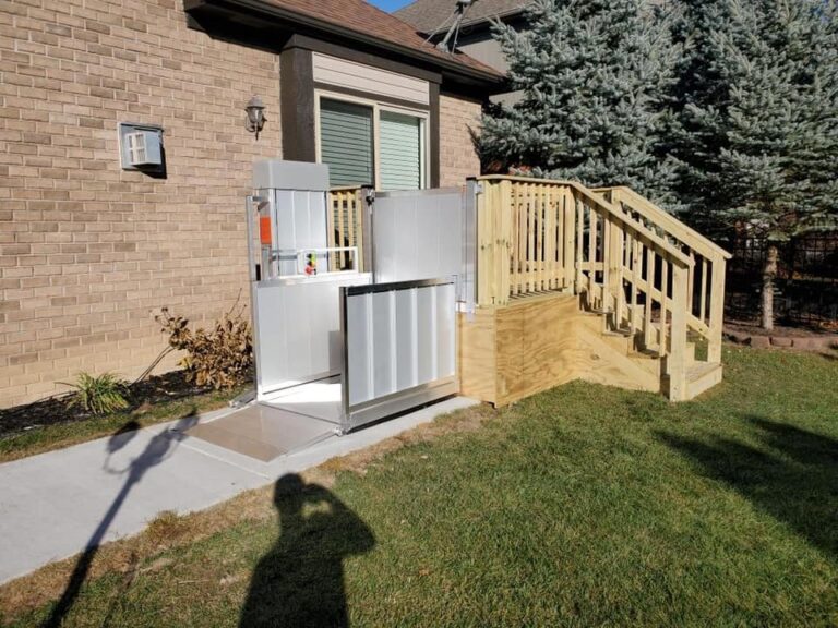 Vertical Platform Lifts | Barrier Free Inc. | Handicap Accessibility